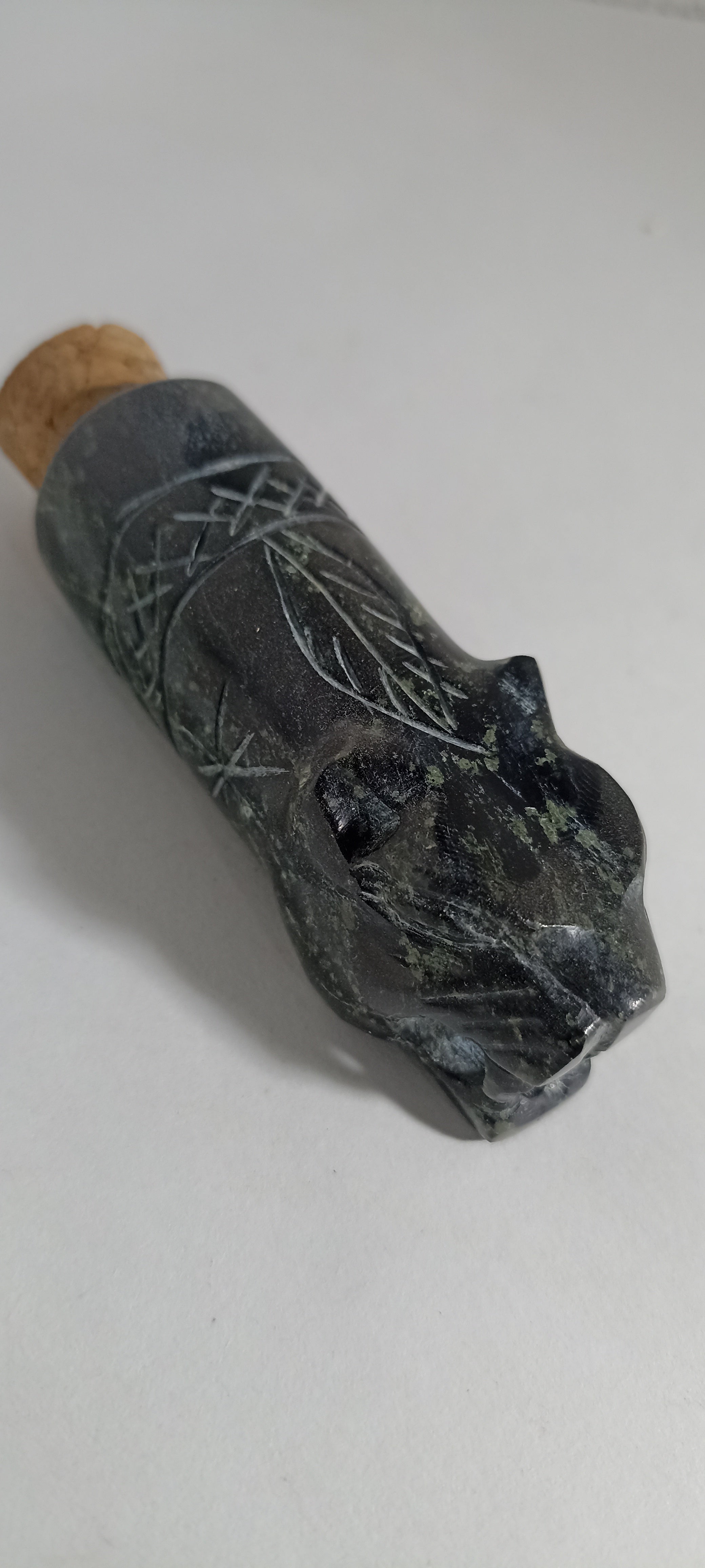 Jaguar serpetina para almacenar rape – Ahau de la Selva